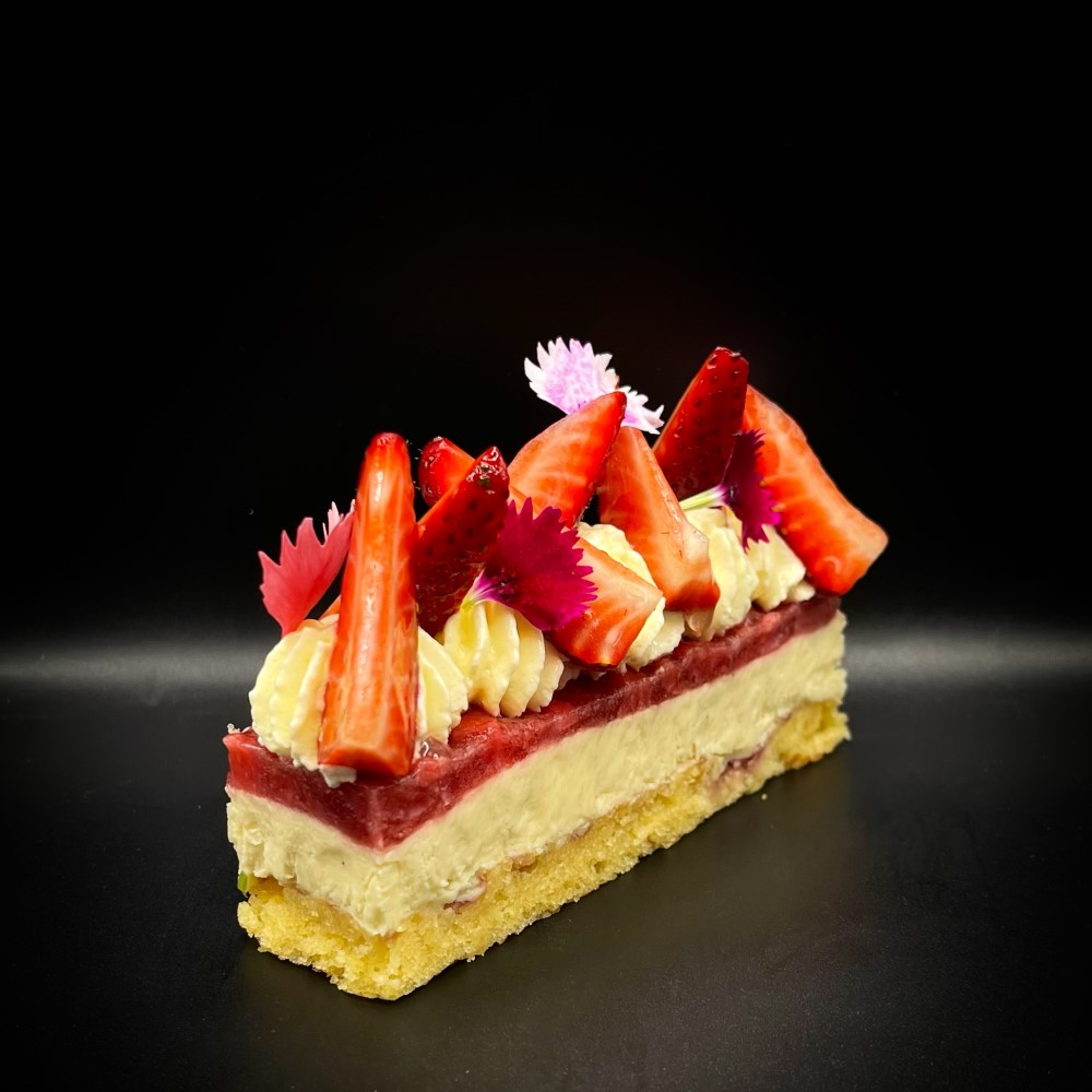 La Patisserie French Bakery - Authentic French Cakes & Pastries online